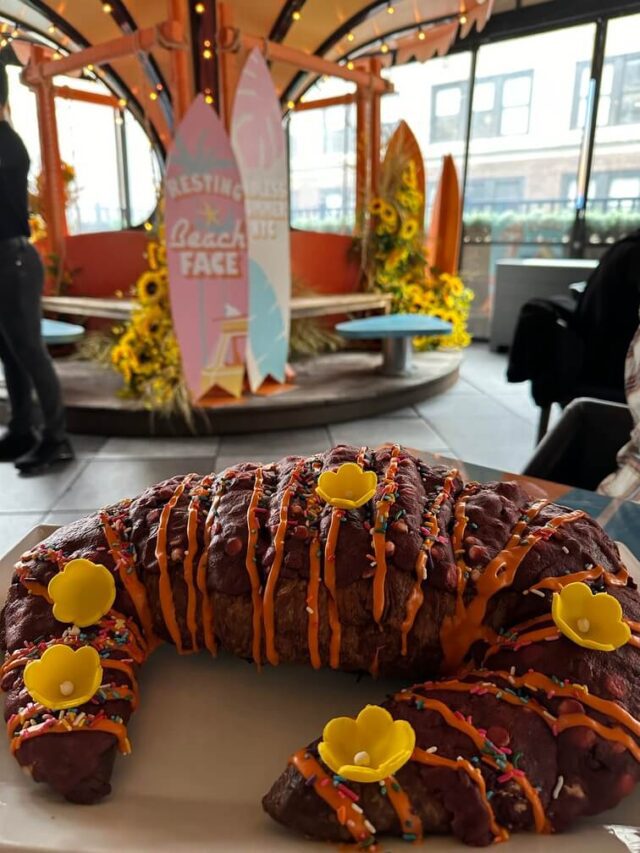 Magic Hour Rooftop Bar & Lounge at Moxy Times Square Review